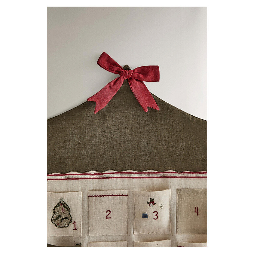 ZARA HOME Настенный адвент-календарь Embroidered Christmas Advent ...