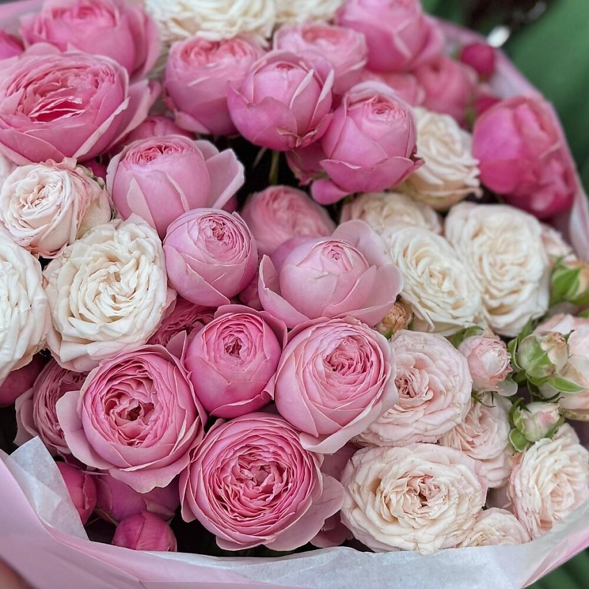 CHALET GREEN Монобукет "Ягодное мороженое" купить по цене 6439₽ в ЛЭТУАЛЬ